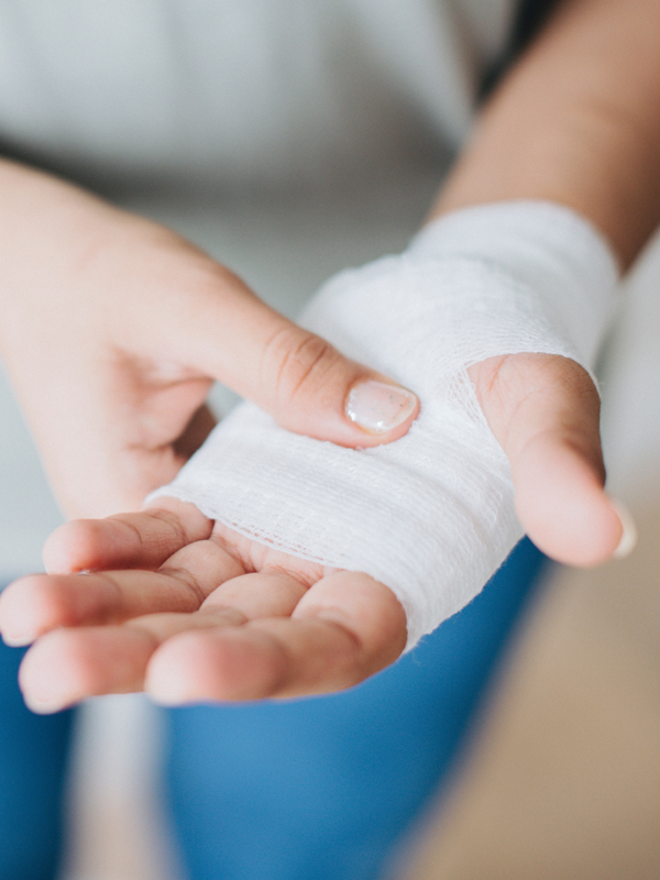 Behandlung von Verletzungen – Orthopädiepraxis Dr. Schauer